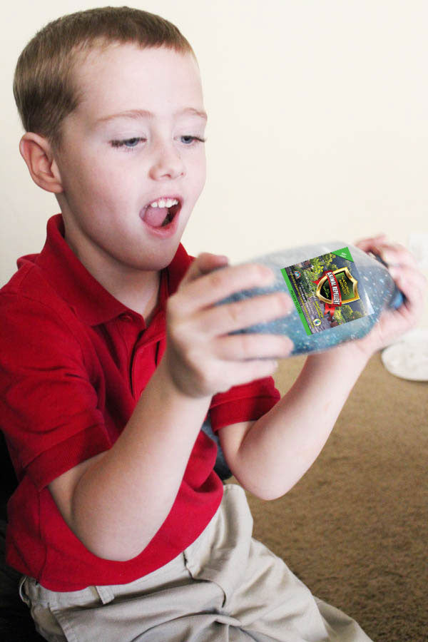 The Proper Way To Use Spray Repellents – Natural Armor
